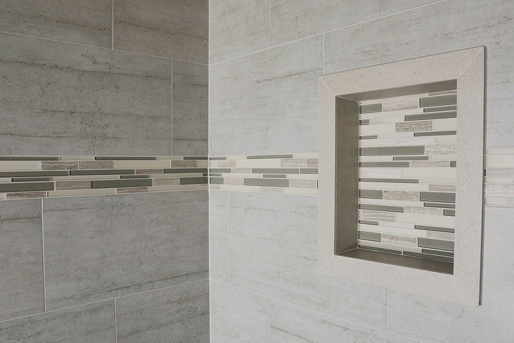 Bathroom Remodeling by MaxHome | Bathtubs | Showers | Walk-in Tubs